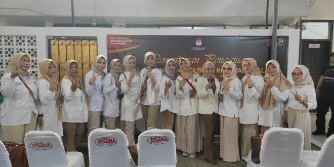 Bacaleg Partai Gerindra Kota Tasikmalaya 40% Keterwakilan Perempuan ... Bacaleg Partai Gerindra Kota Tasikmalaya 40% Keterwakilan Perempuan ...
